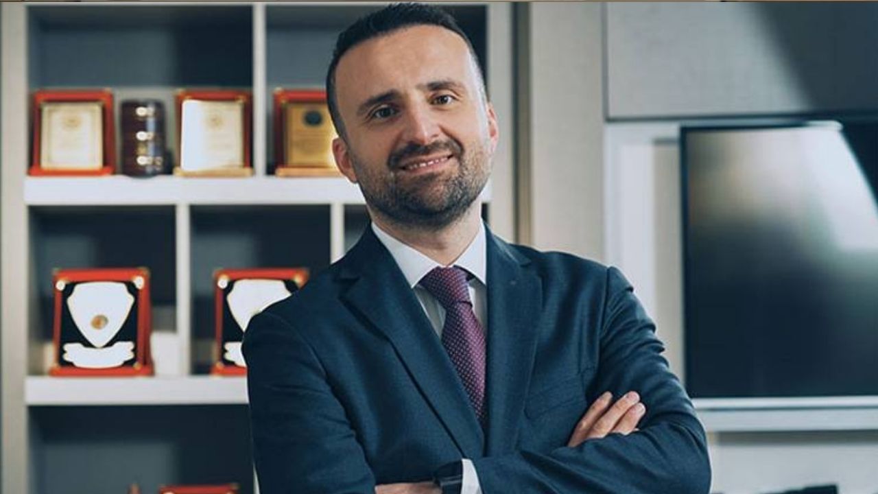 Ankara Barosu'nun yeni Başkanı Mustafa Köroğlu oldu - "Kendine Demokrat ...