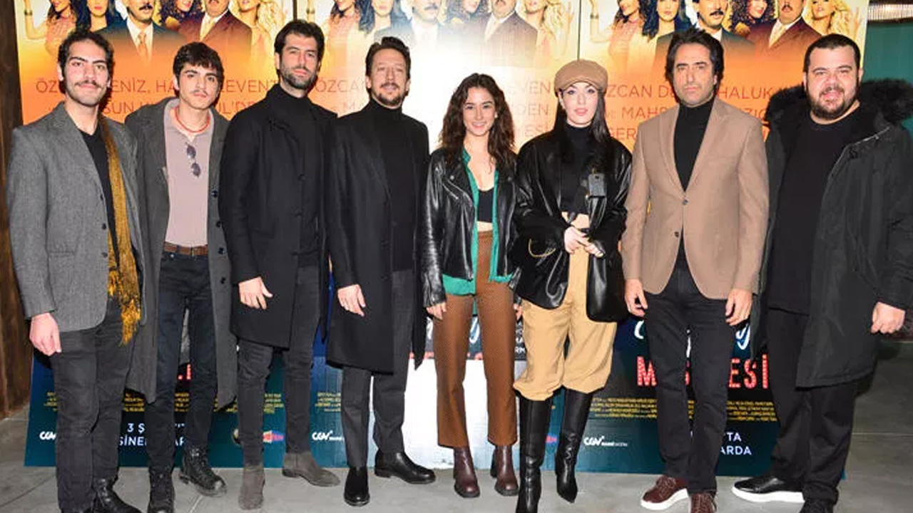 Mahsun Kırmızıgül gişe rekoru bekliyor - "Kendine Demokrat" Olmayan ...