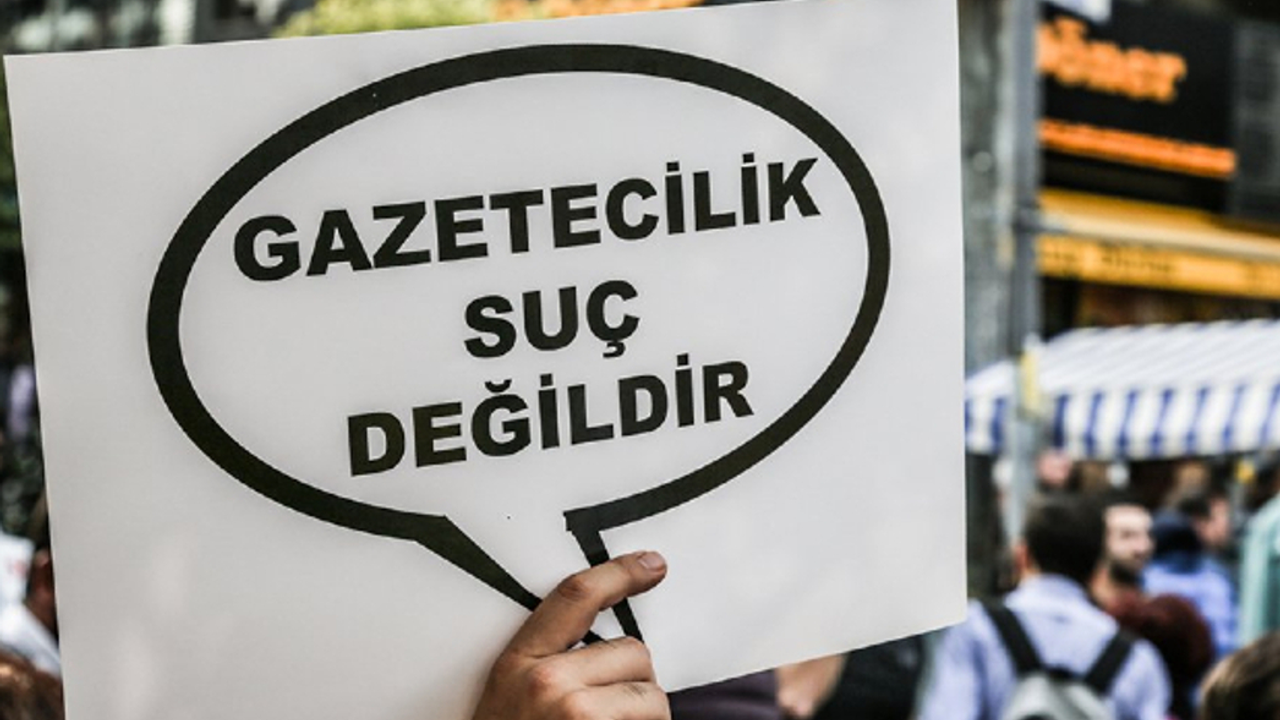 52 Barodan gazetecilerin gözaltına alınmasına tepki: Ülke demokrasisine ...